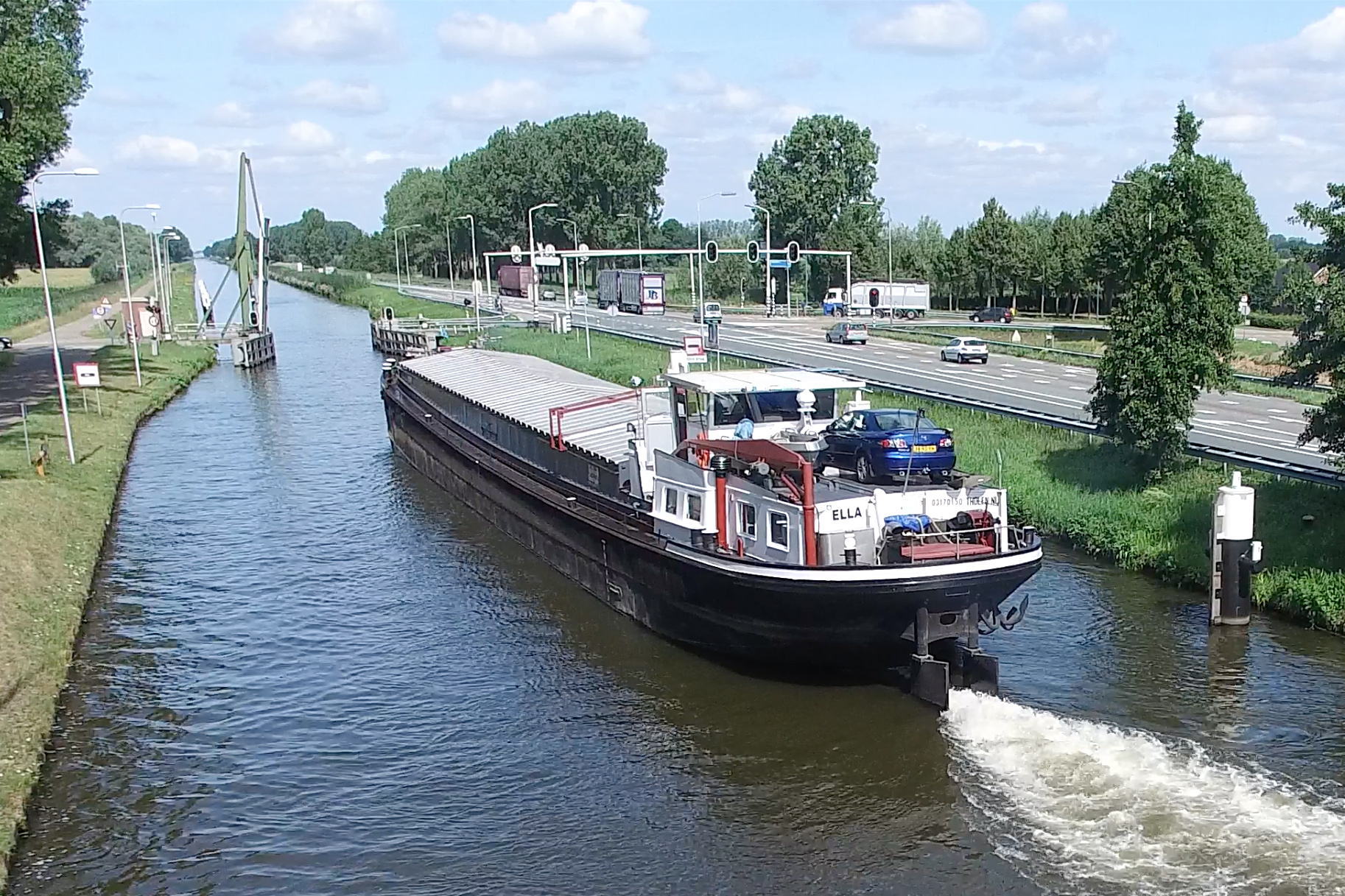 Ella | Binnenvaart in Beeld